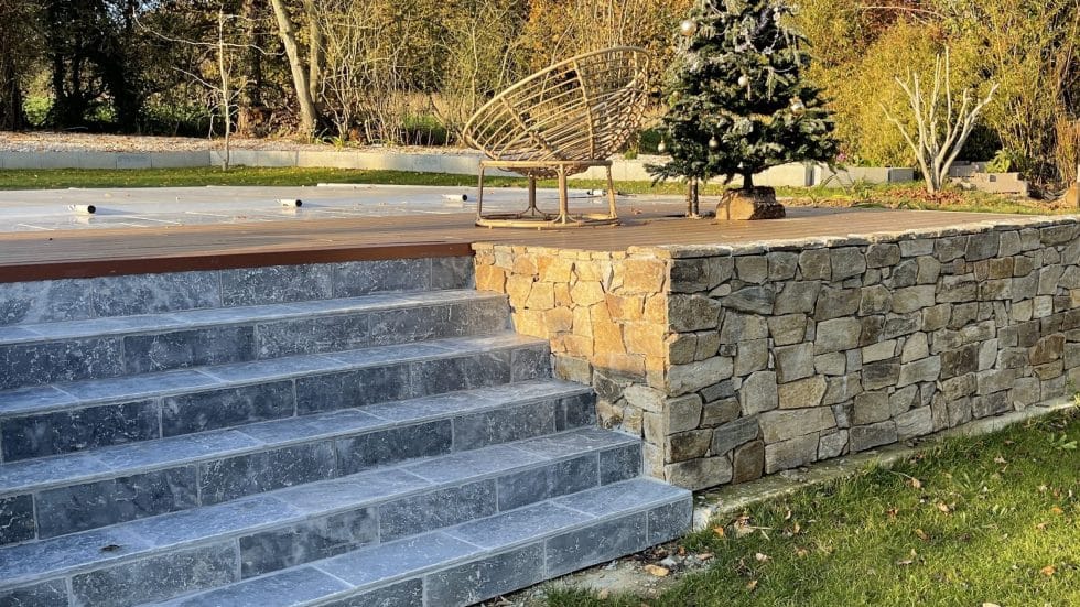 Habillage Pierre Placage Croute de Gneiss - HESTIA Pierre & Bois