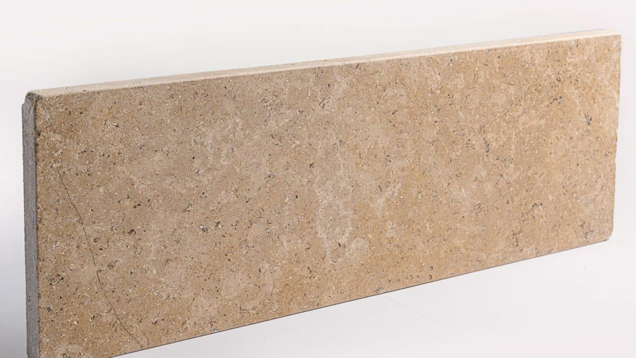 Margelle Pierre Naturelle Beige Egypta - HESTIA Pierre & Jardin