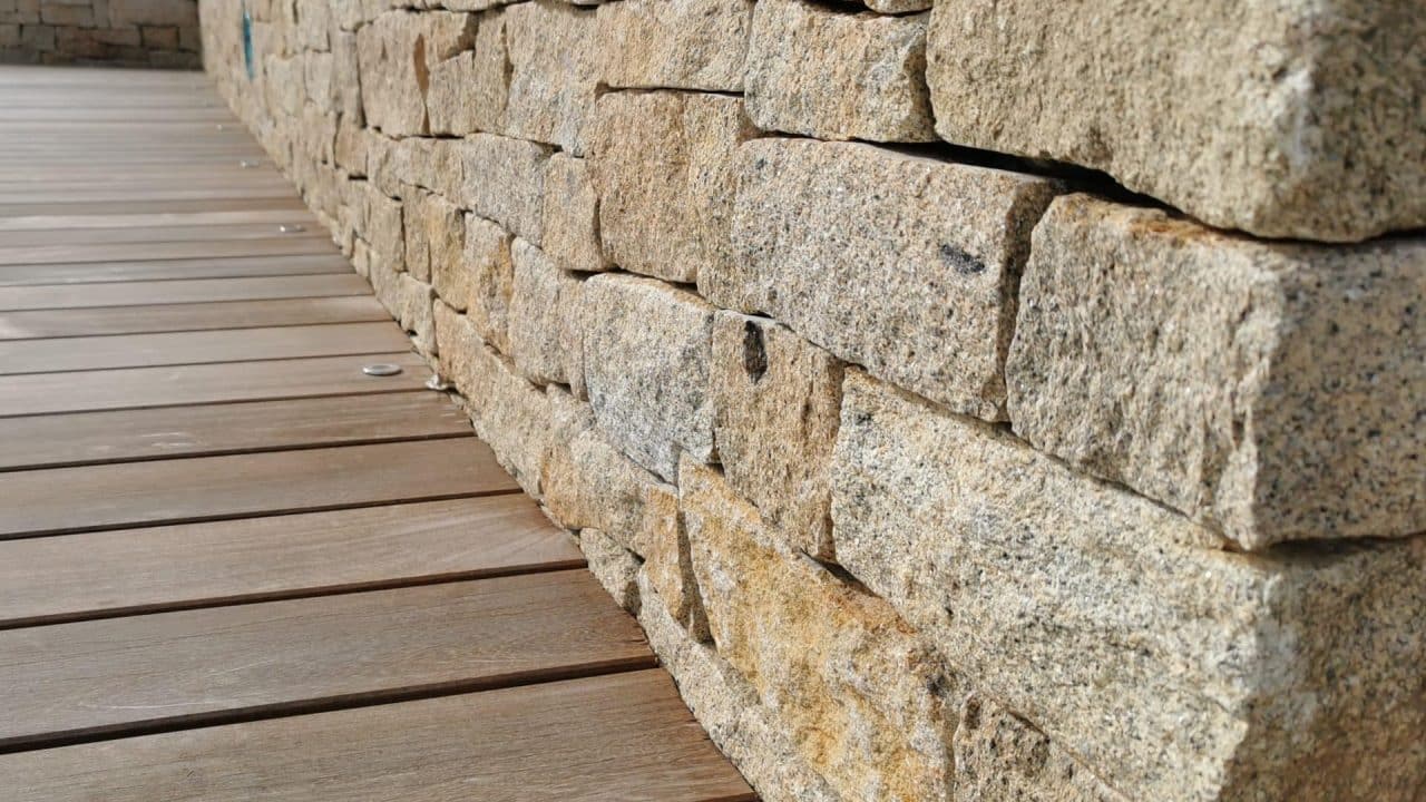 Moellon Pierre Granit - HESTIA Pierre & Bois - Côtes d'Armor